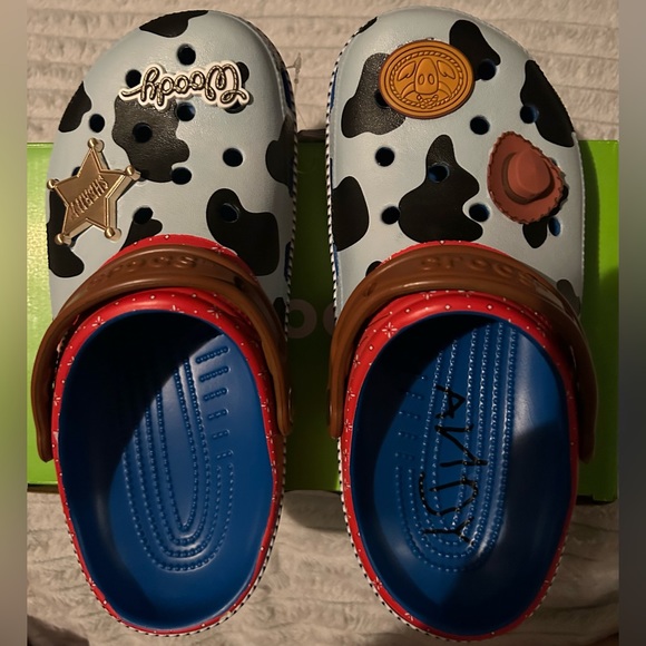 CROCS | Shoes | Crocs Toy Story Woody Classic Clogs Boys Grade School ...
